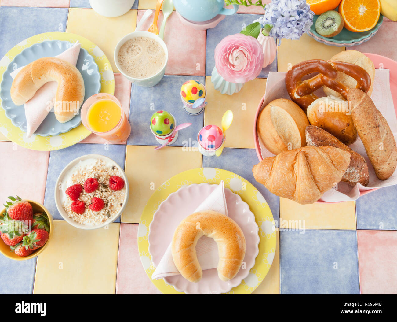 Breakfast Table Setting Stock Photo - Alamy