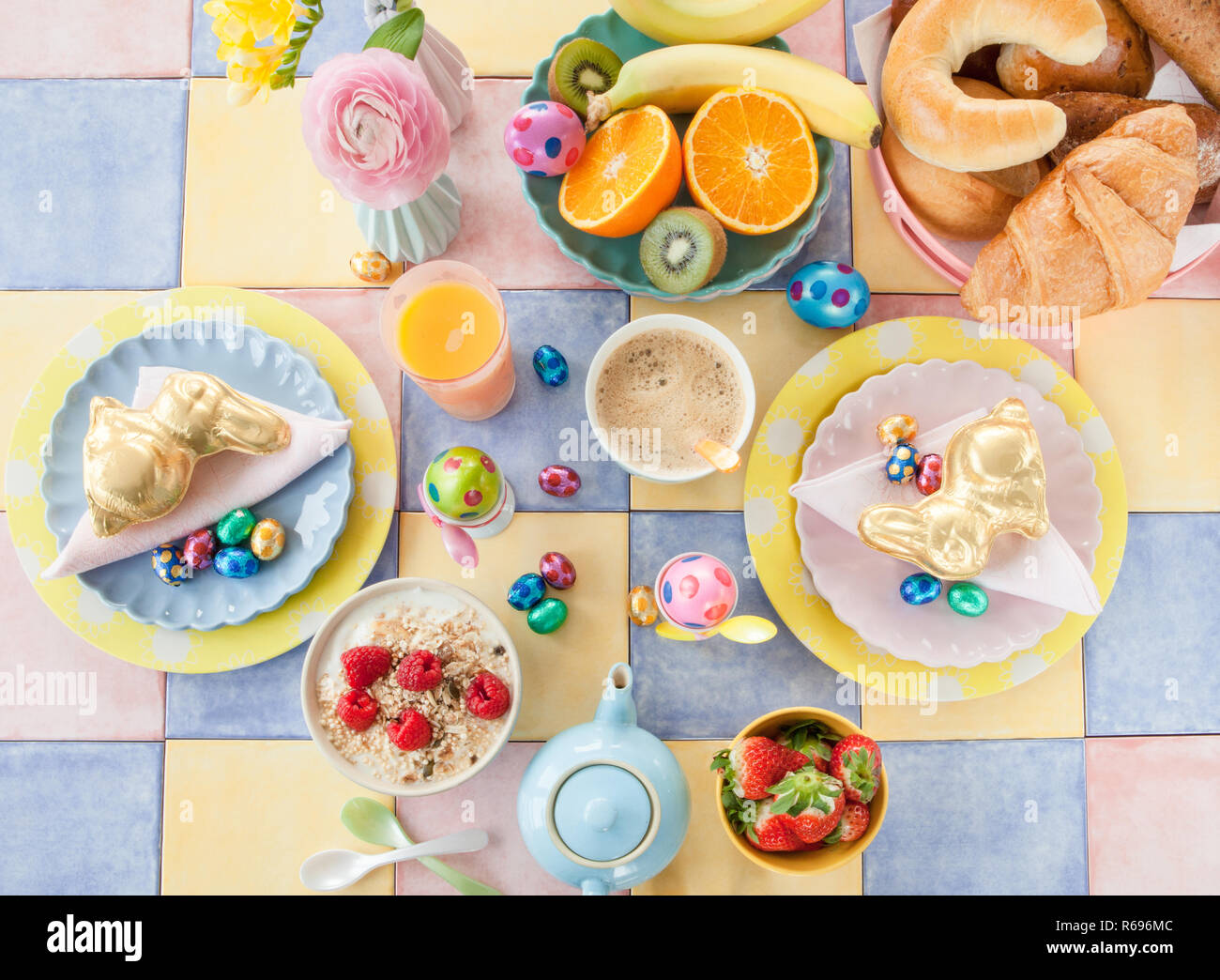 Breakfast Table Setting Stock Photo - Alamy
