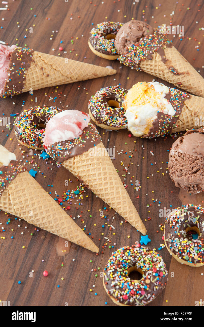 Ice Cream Cones Stock Photo - Alamy
