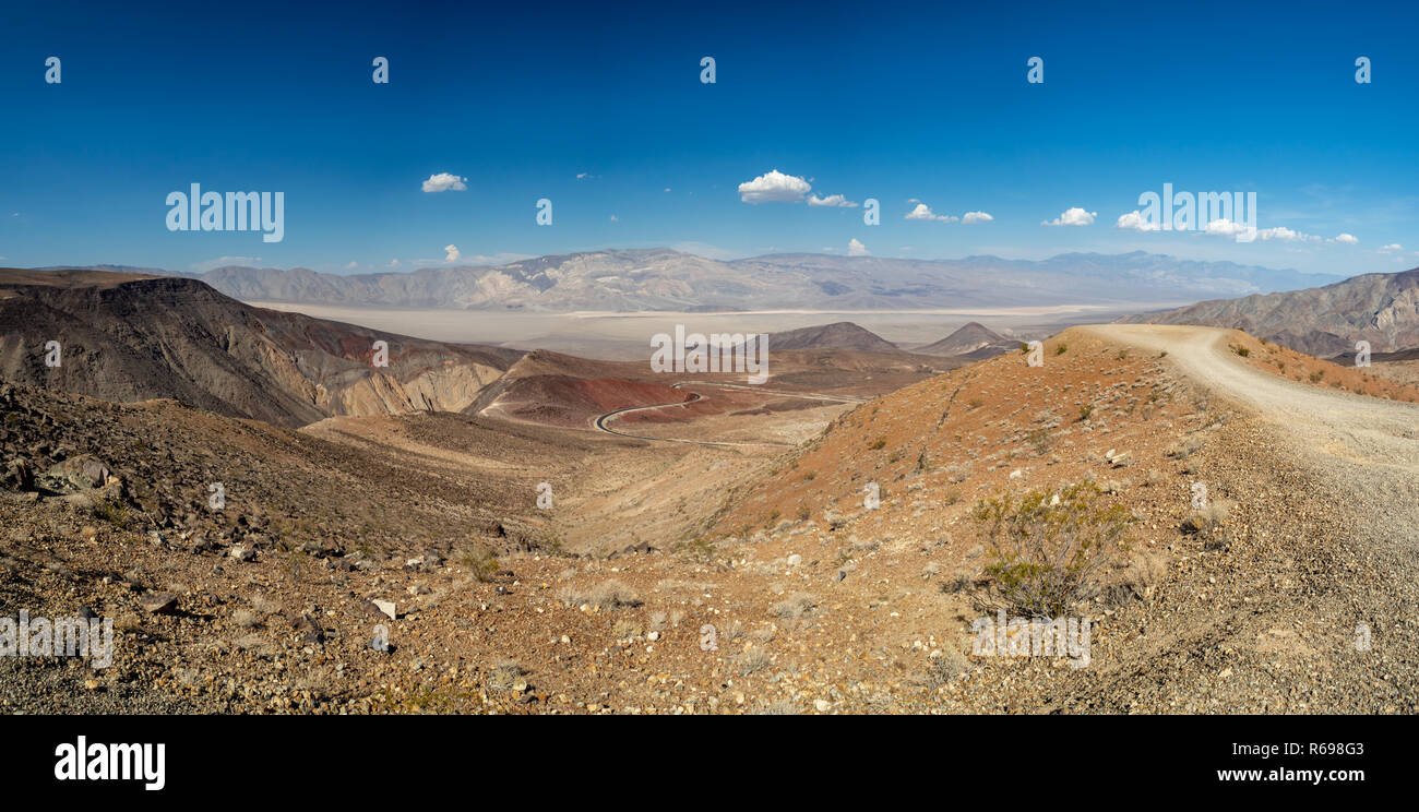 Death Valley, Mojave Desert road, California, USA: The hottest place on ...