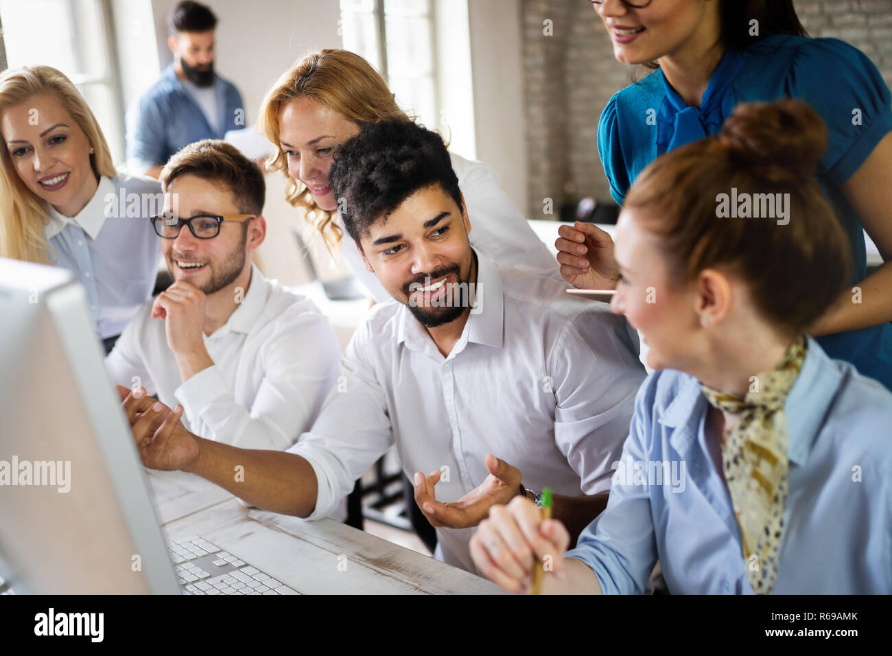 Business team group teamwork hi-res stock photography and images - Alamy