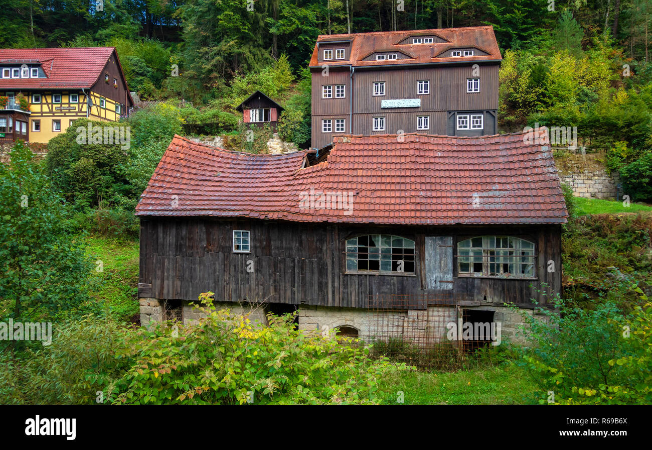 Old saxon barn building hi-res stock photography and images - Alamy