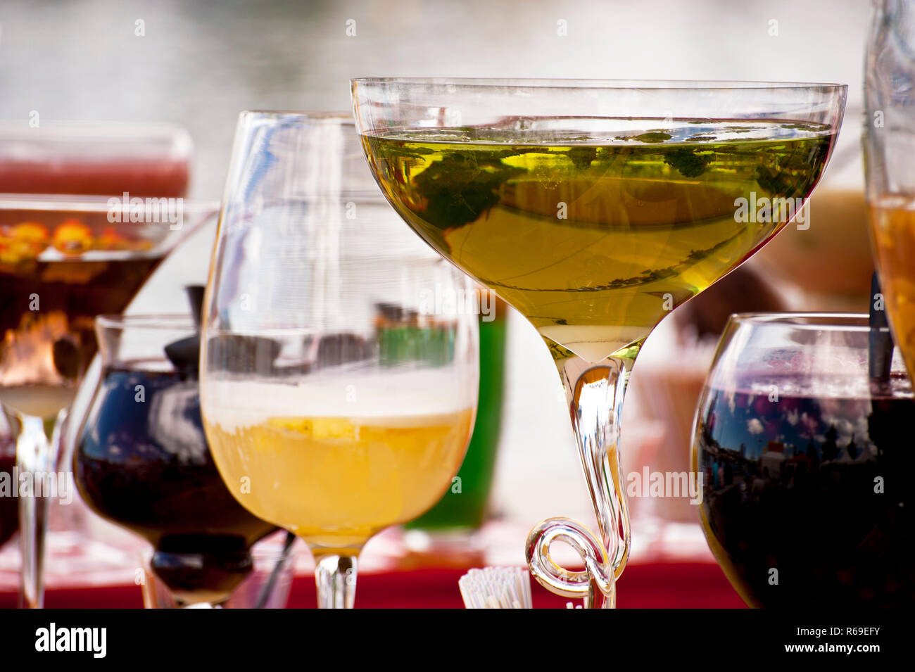 Colorful coctails hi-res stock photography and images - Alamy