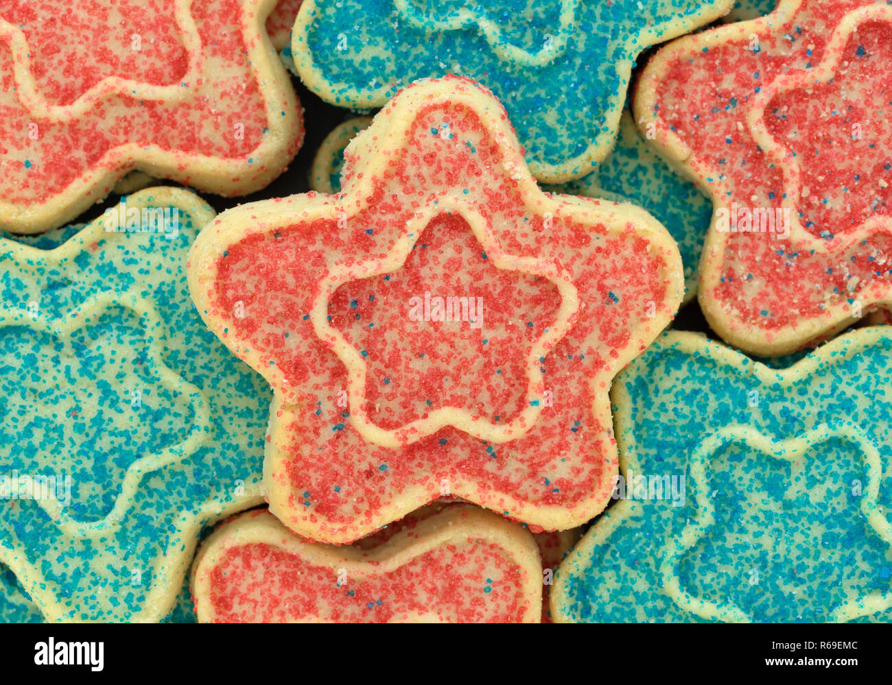 Star shaped cookies close hi-res stock photography and images - Alamy