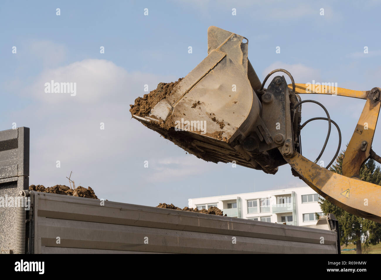 Low loader trucks hi-res stock photography and images - Alamy