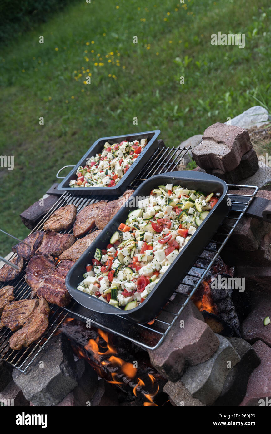 Bbq parties hi-res stock photography and images - Alamy