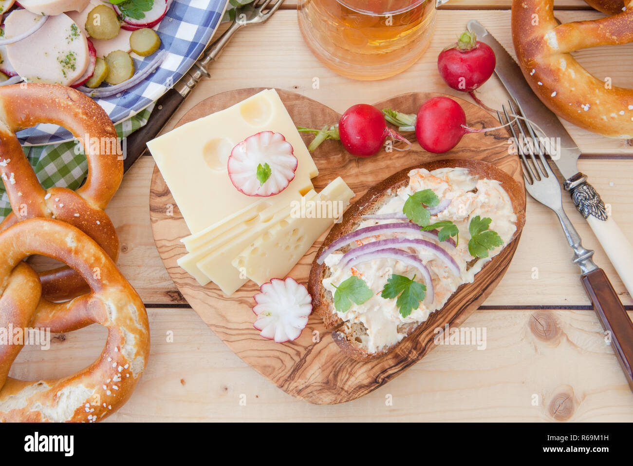 German sausage lyoner hi-res stock photography and images - Alamy