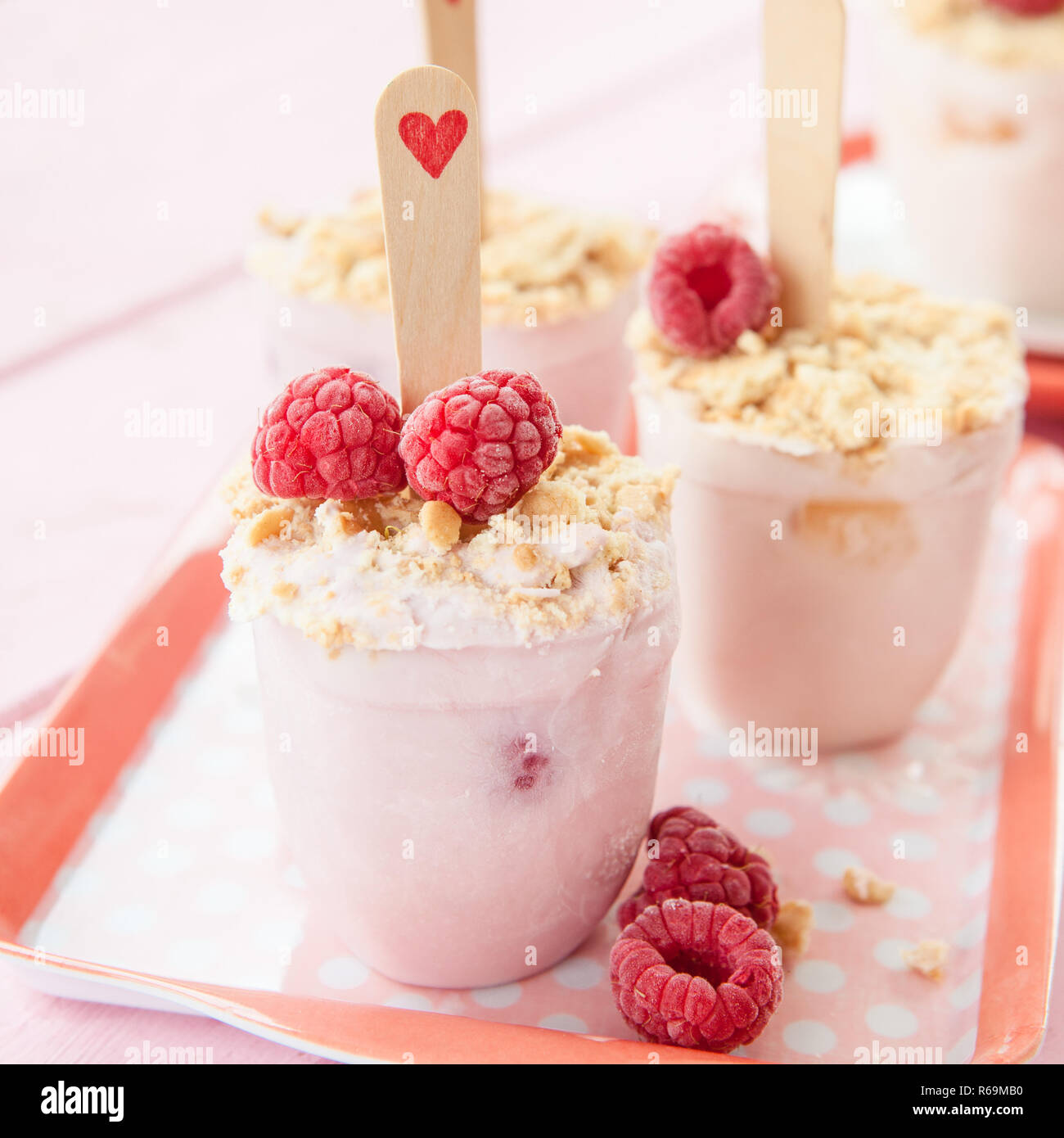 Homemade Frozen Popsicles Stock Photo - Alamy