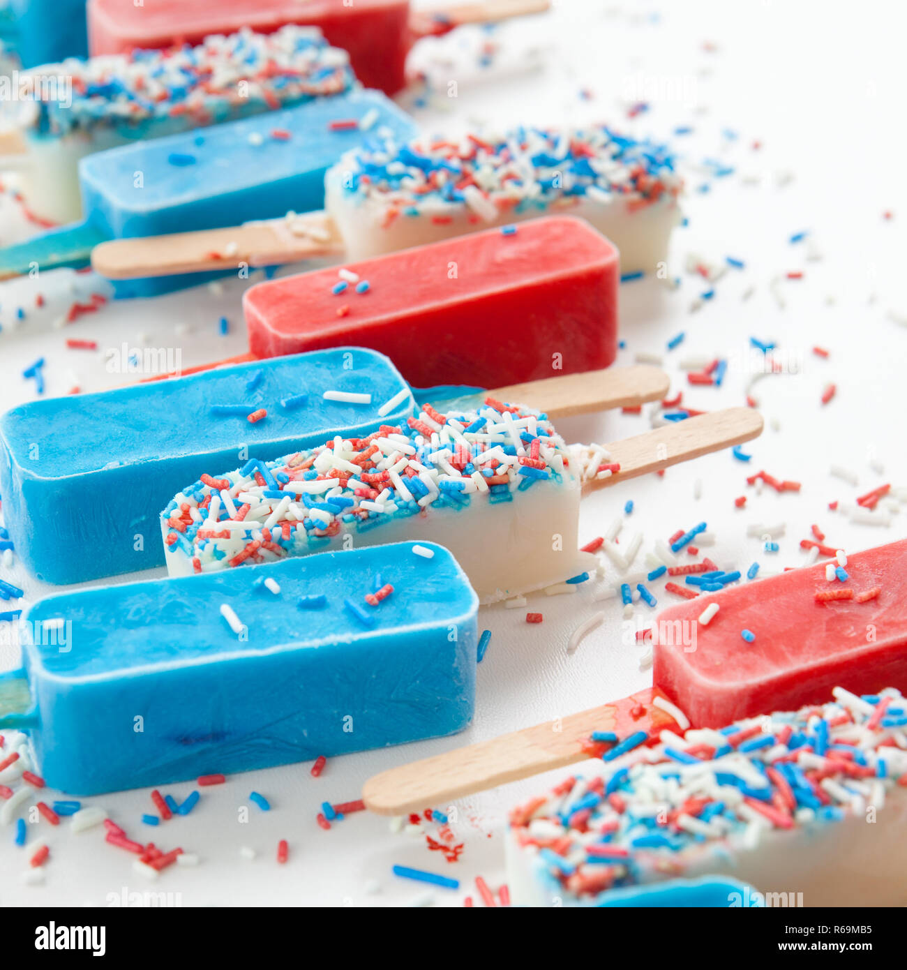 Homemade Frozen Popsicles Stock Photo - Alamy