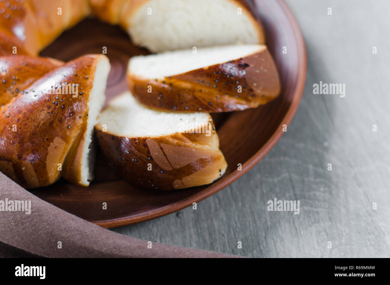 Wicker homemade bread. Sweet wheat sliced bun Stock Photo - Alamy