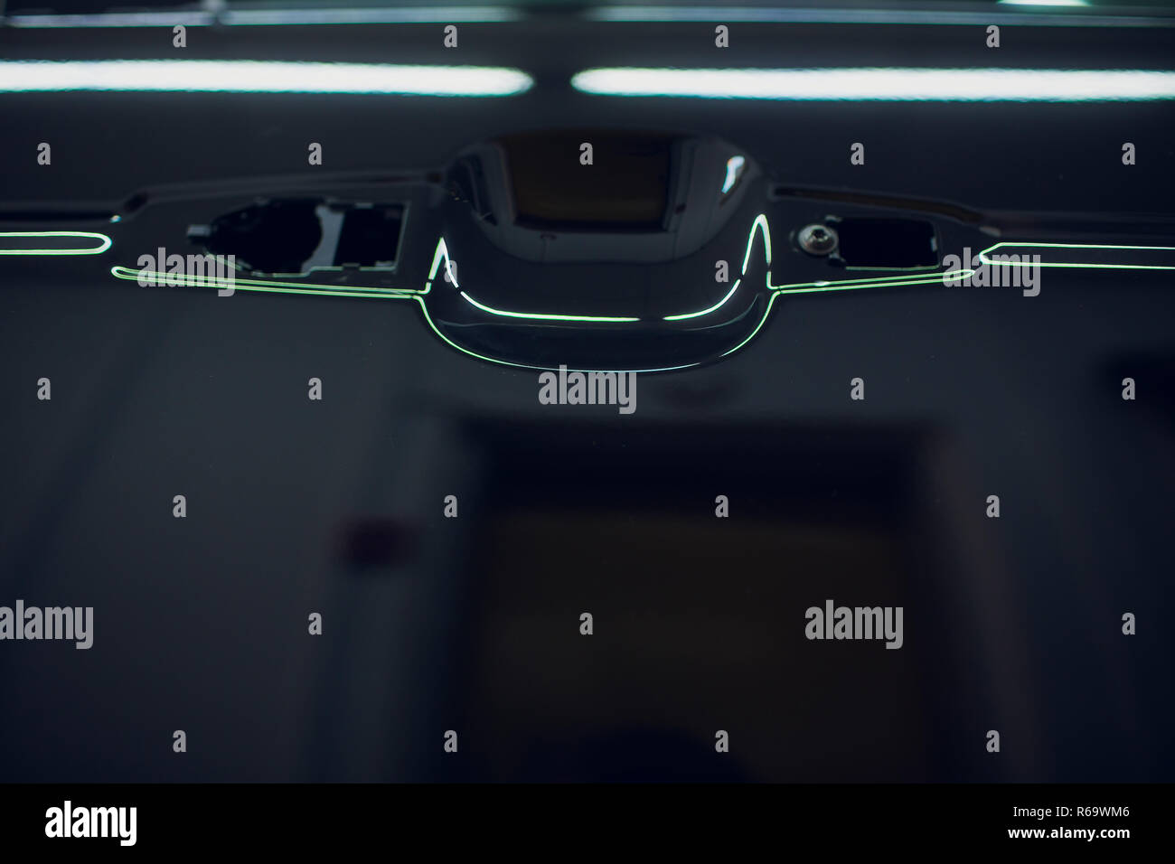 repair left door Car locks dismantled part Stock Photo - Alamy