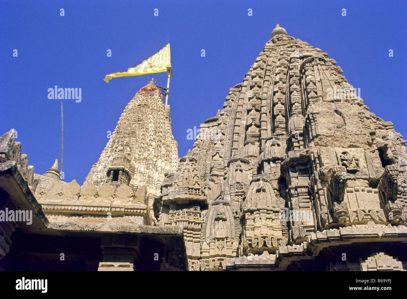 Dwarka temple of krishna hi-res stock photography and images - Alamy