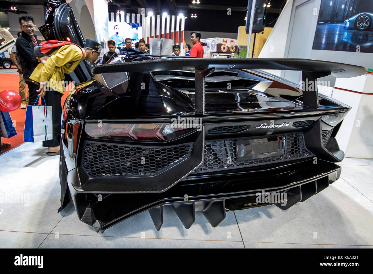 Kuala Lumpur, Malaysia. 4th December, 2018. Visit KDX booth saw a ...