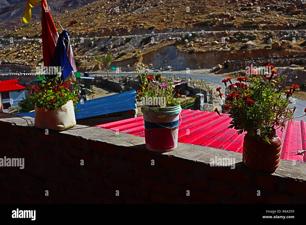 Wallpaper in high resolution hi-res stock photography and images - Alamy