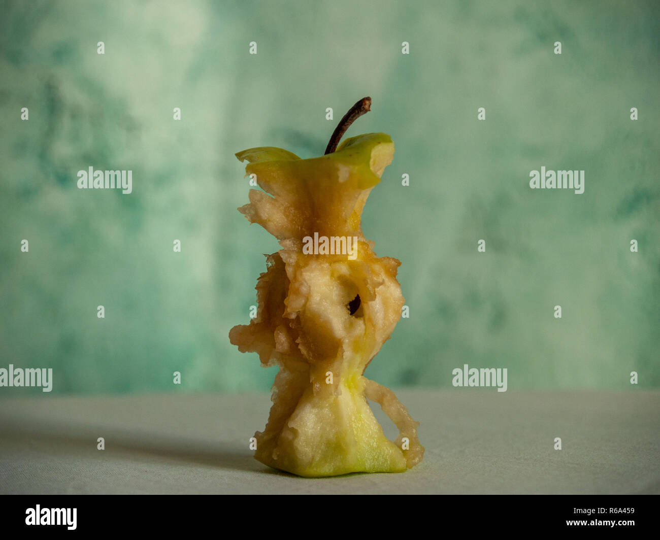 Waste apple hi-res stock photography and images - Alamy