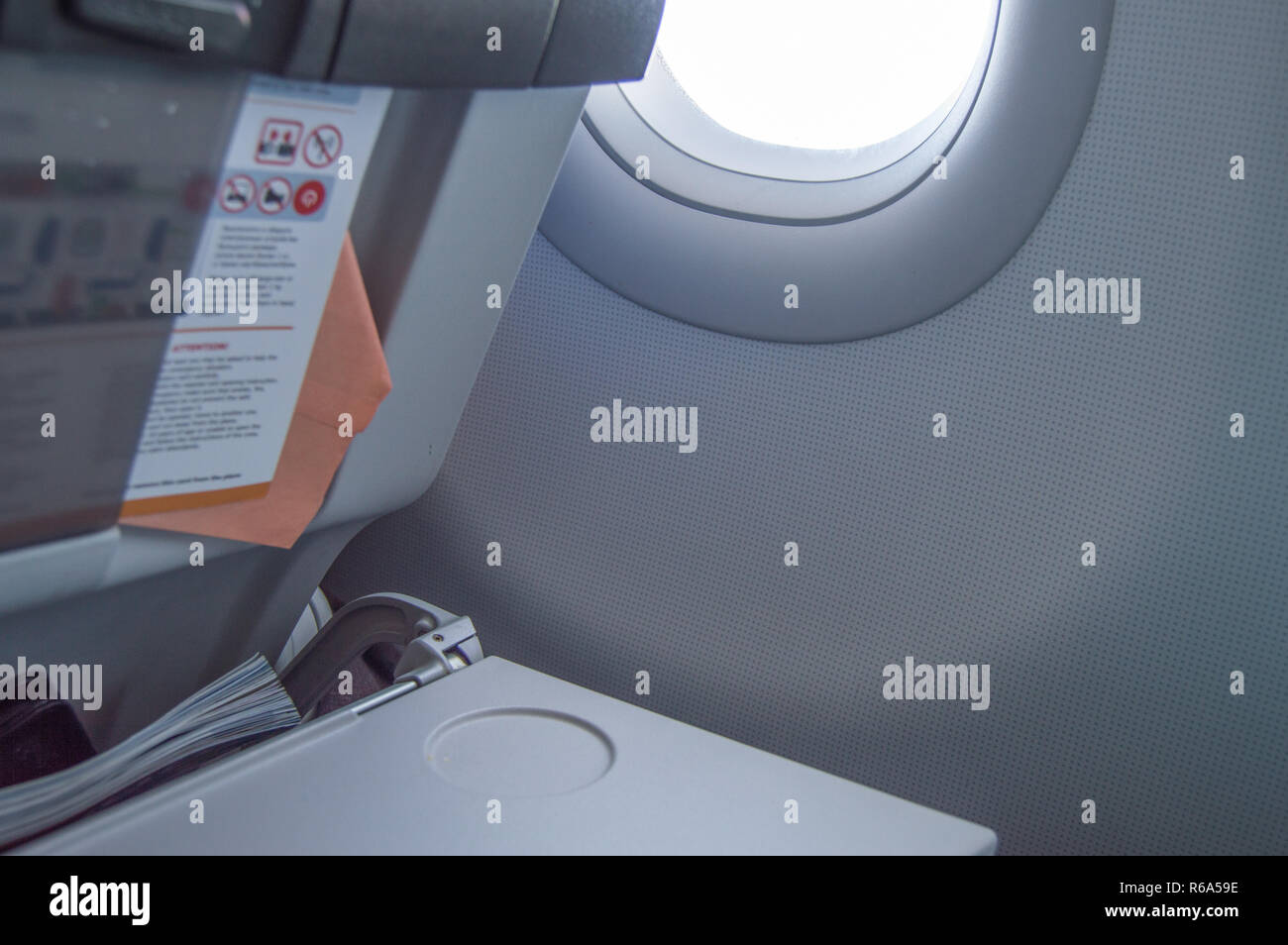 Folding airplane table hi-res stock photography and images - Alamy