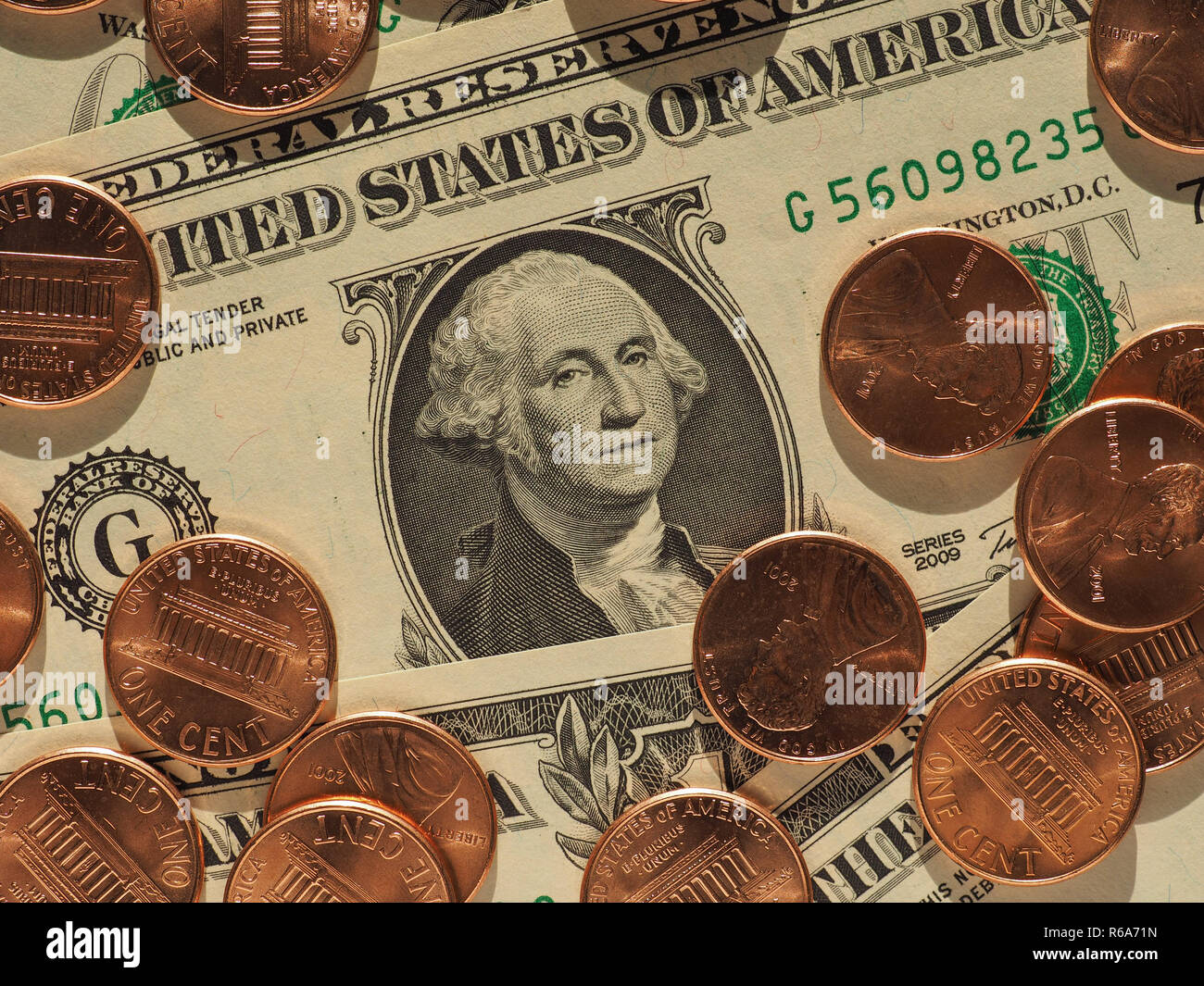 Dollar notes and coins, United States Stock Photo - Alamy