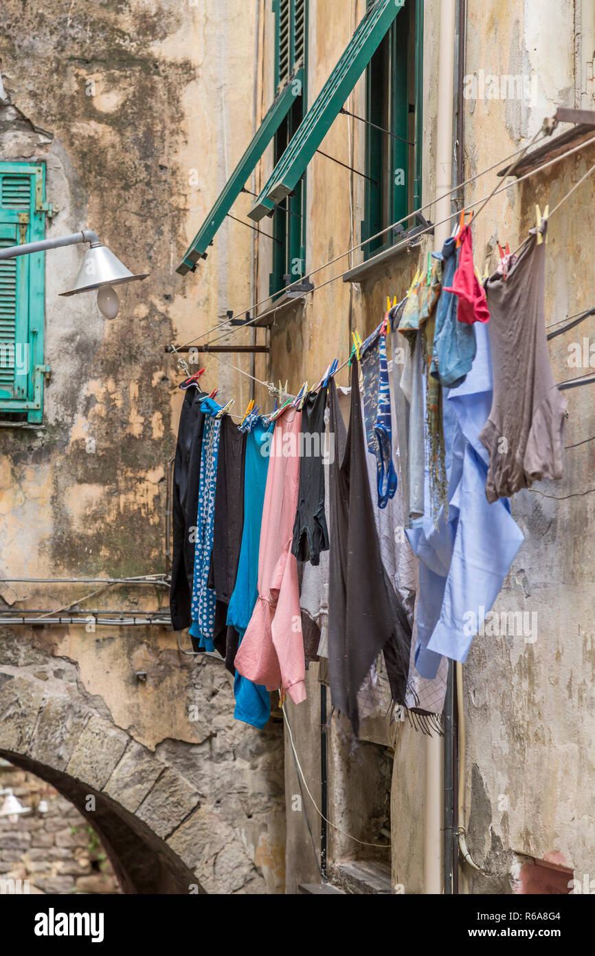 Flattert hi-res stock photography and images - Alamy