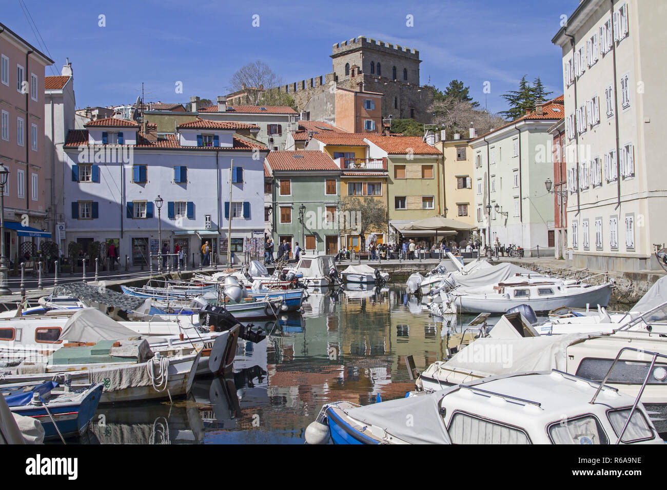 Muggia architecture hi-res stock photography and images - Alamy