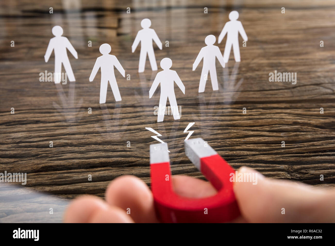 Cut magnet hi-res stock photography and images - Alamy