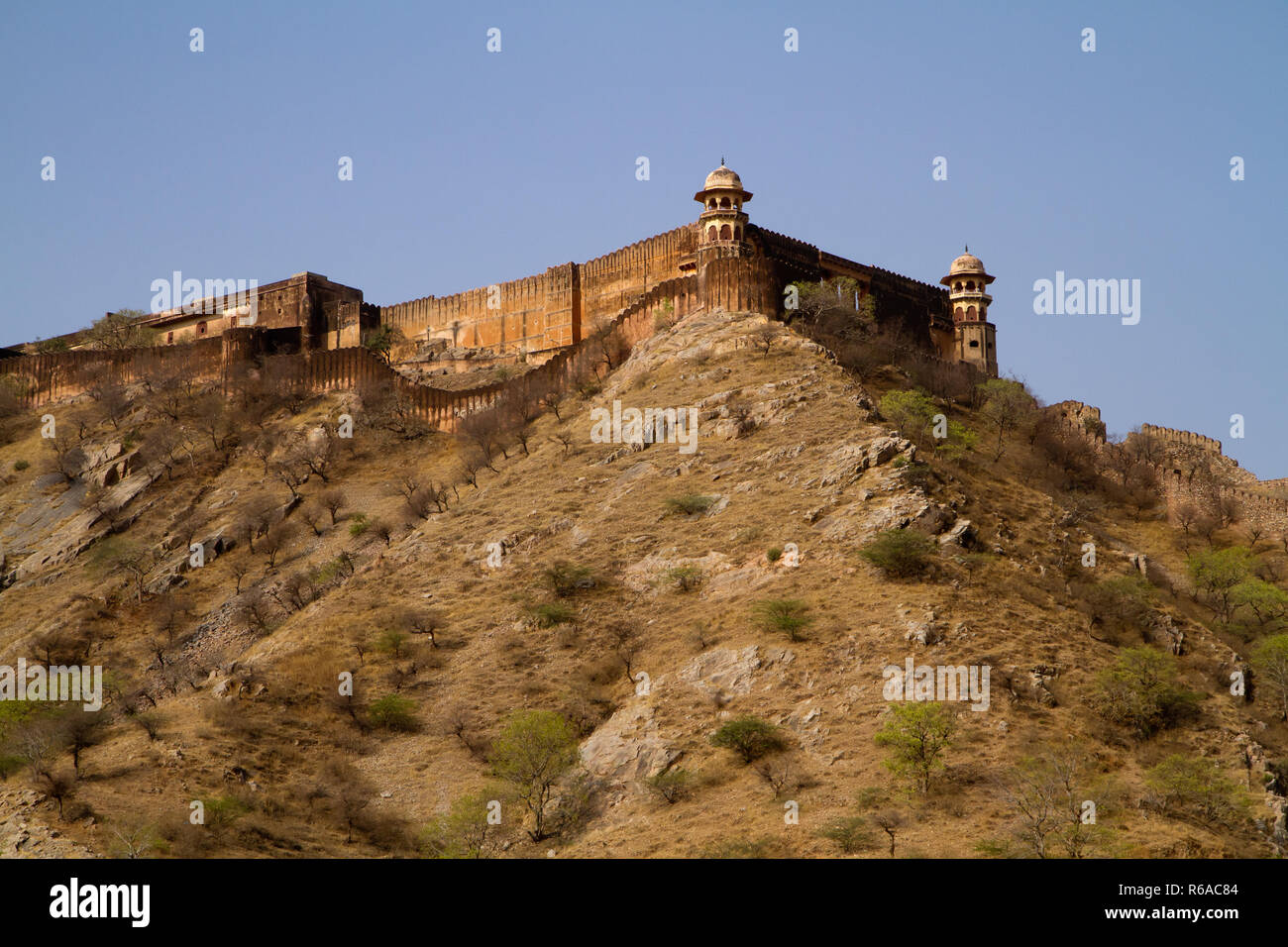jaigarh fort near jaipur in india Stock Photo - Alamy