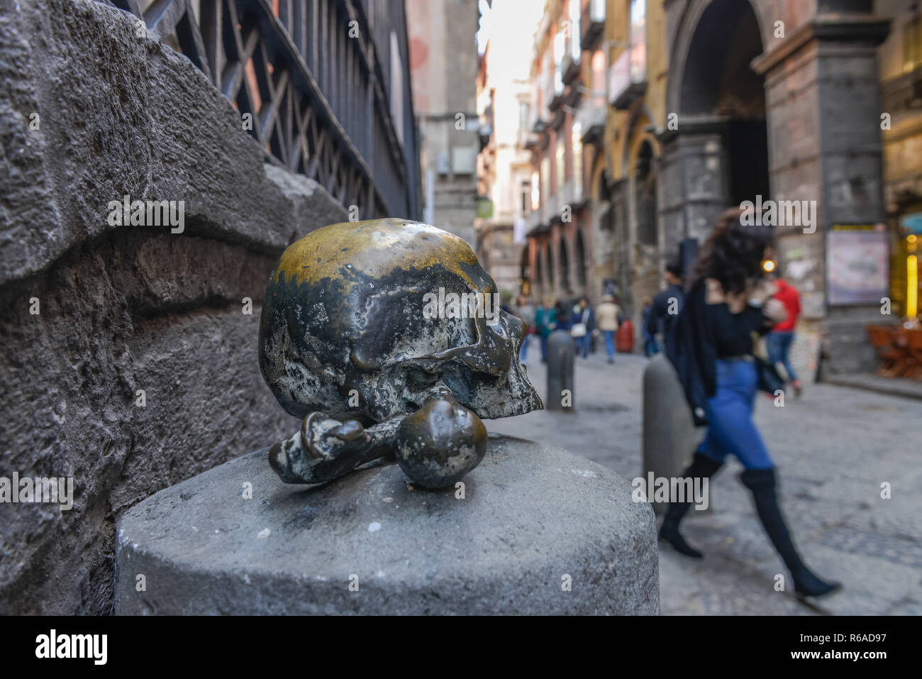 Anime del purgatorio napoli hi-res stock photography and images - Alamy
