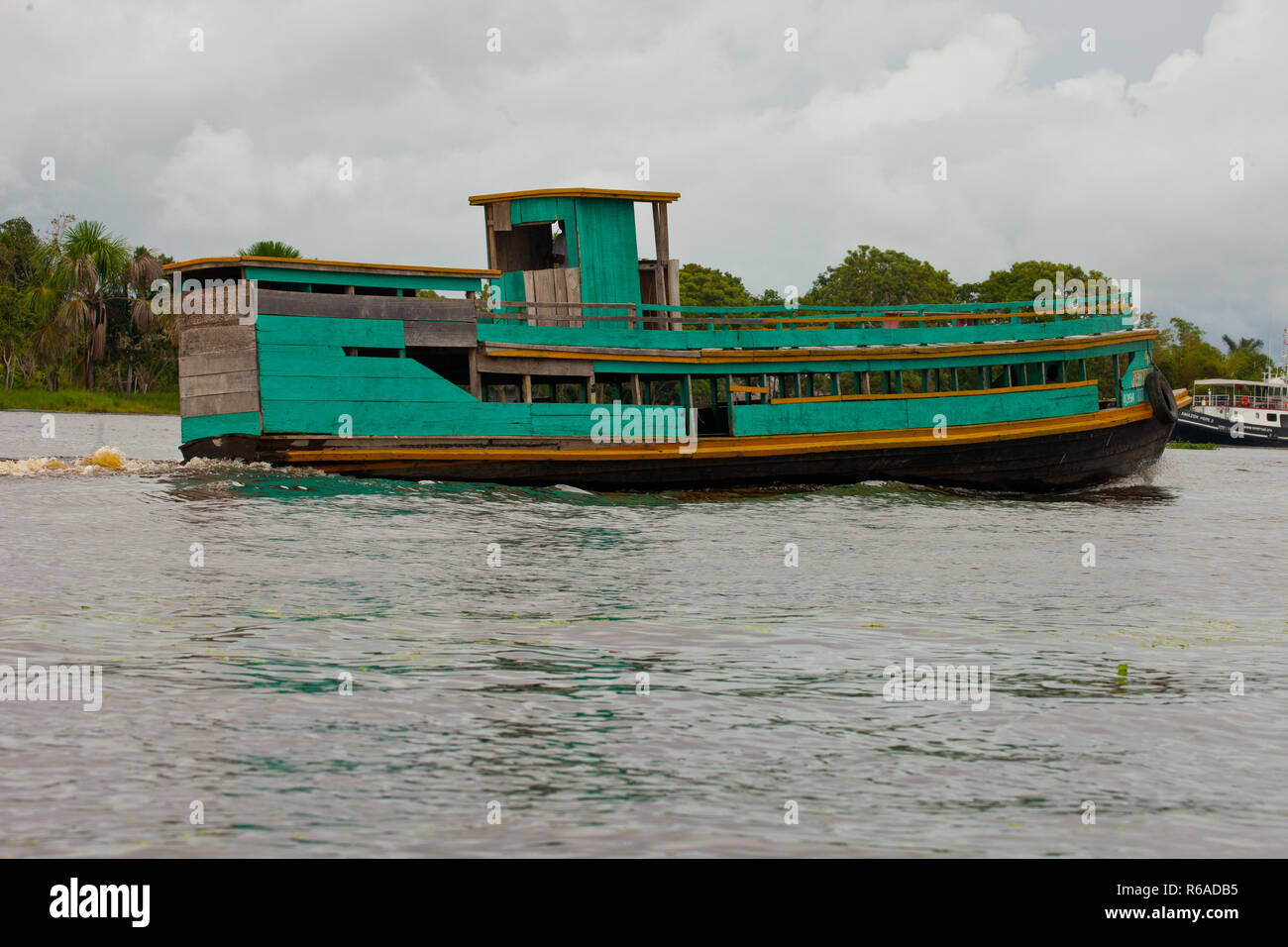 Amazon river boat hi-res stock photography and images - Alamy
