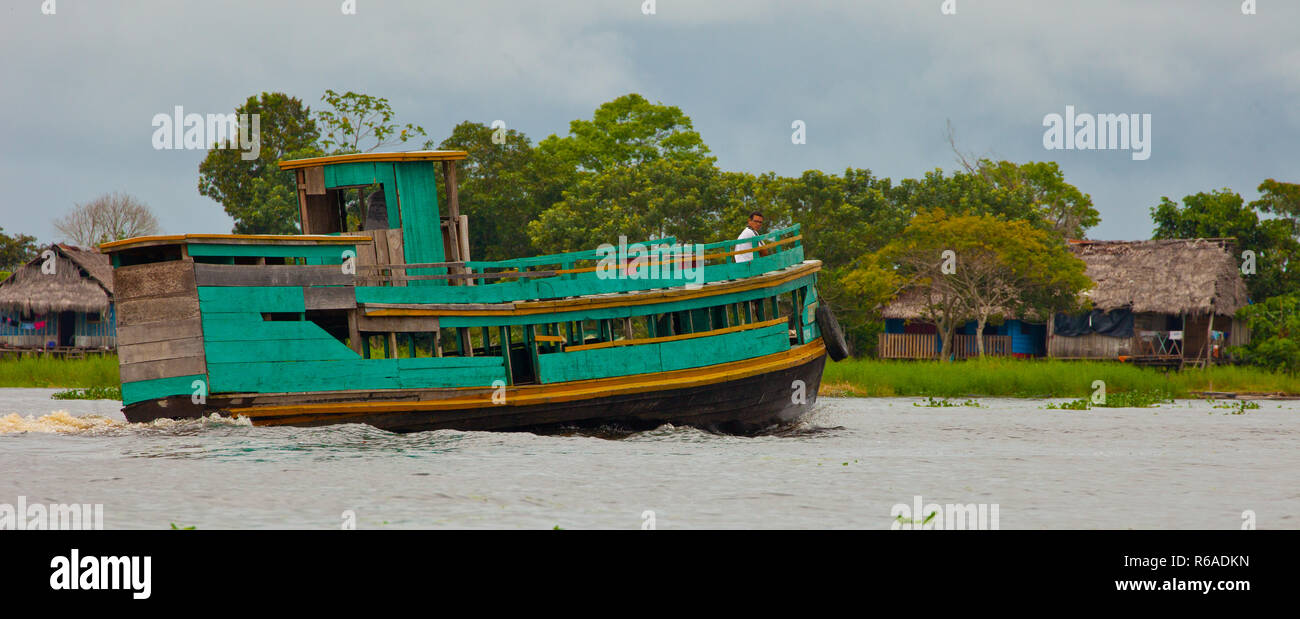Peruvian Amazon river boat Stock Photo - Alamy