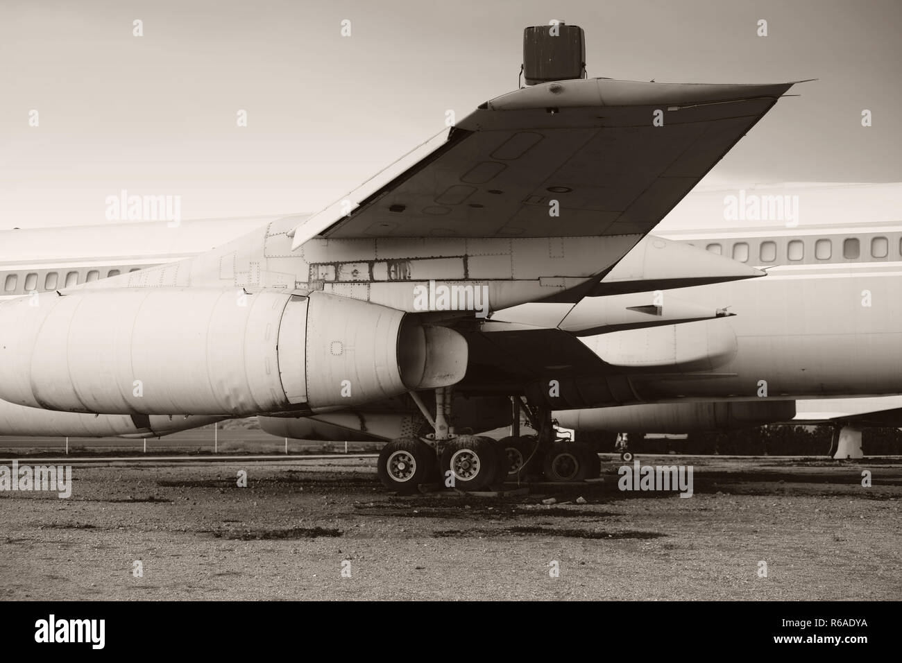 Old Airplane Side View Stock Photo - Alamy