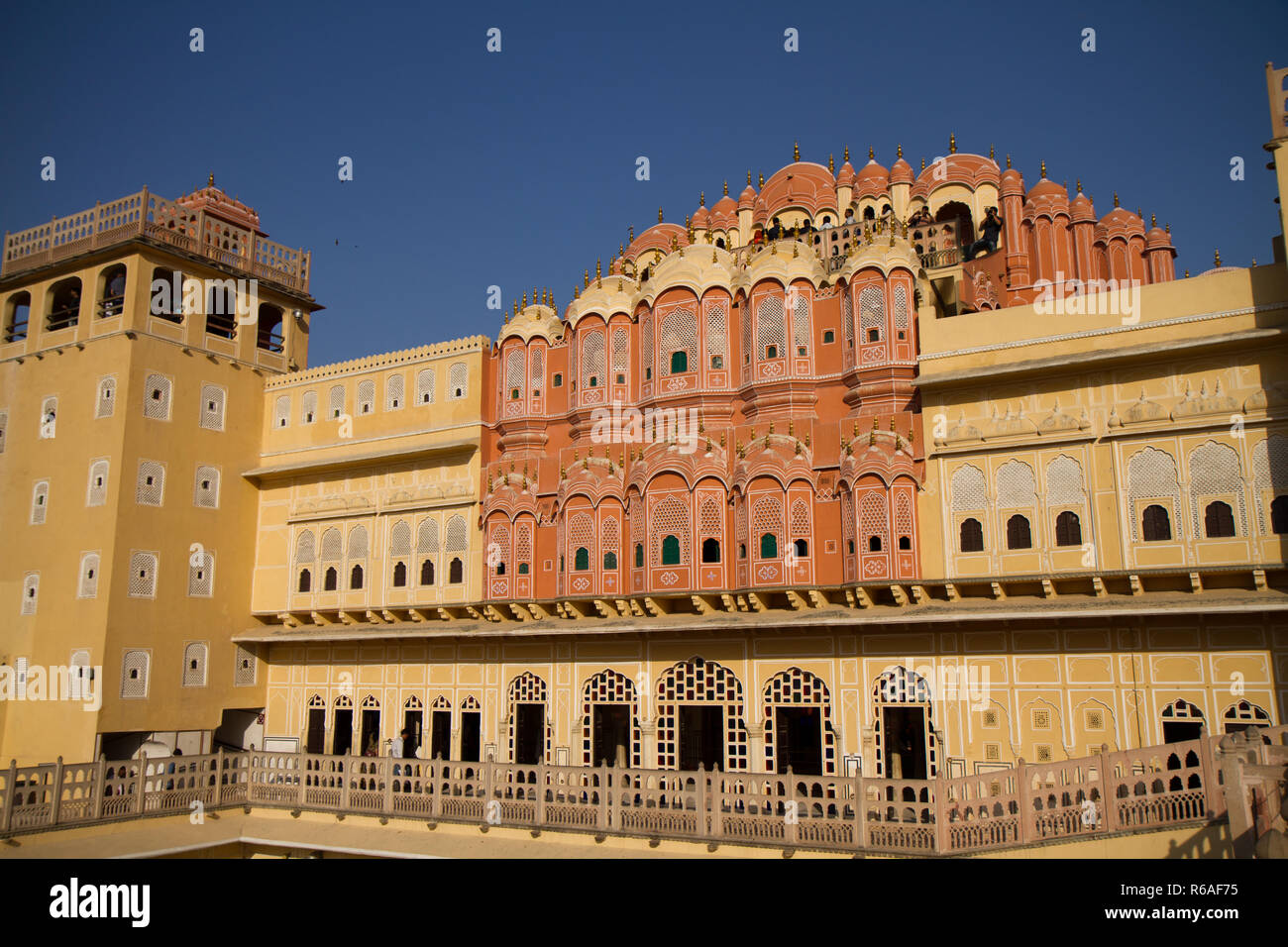 hawa mahal the wind palace in jaipur india Stock Photo - Alamy