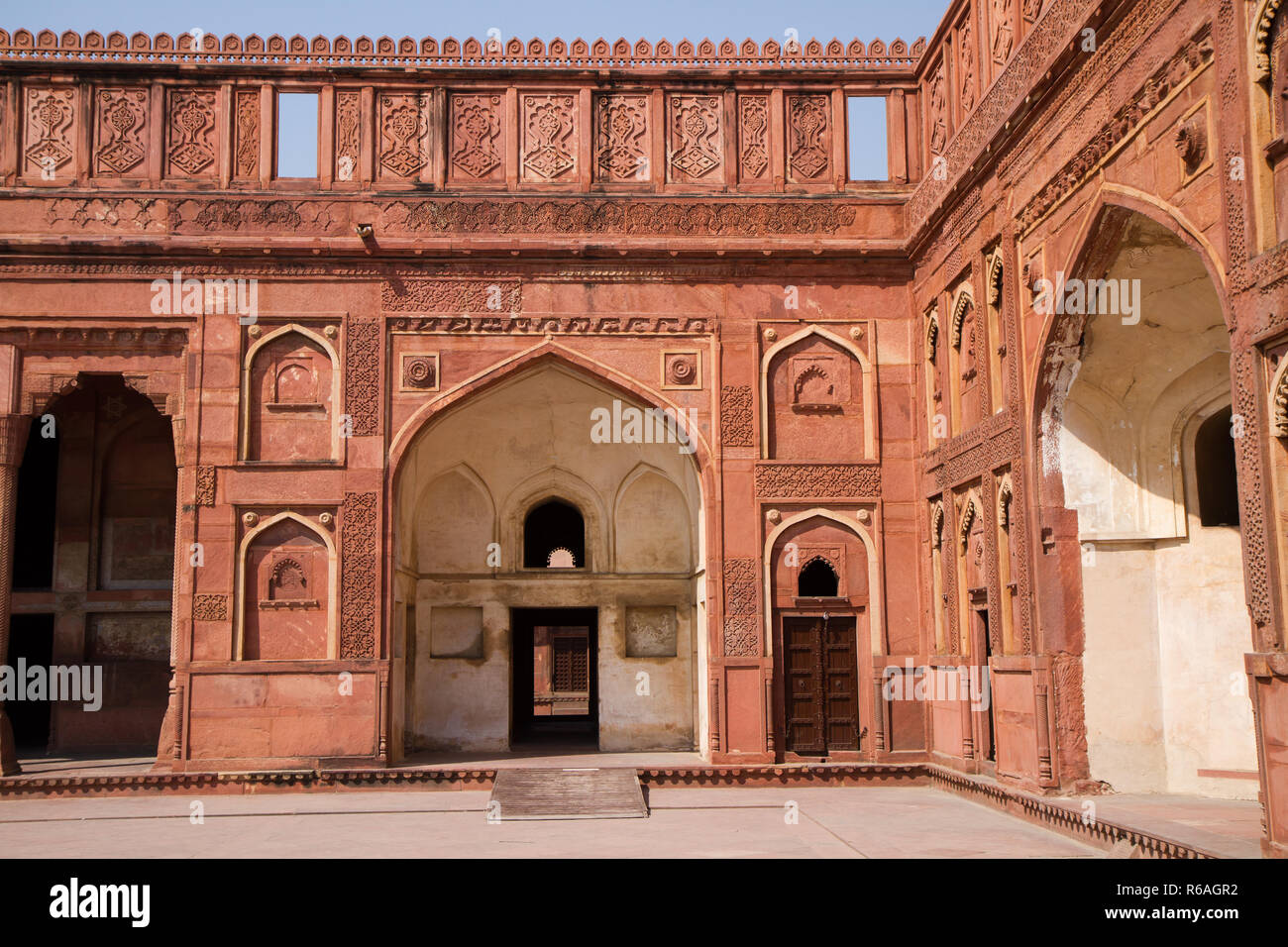 agra red fort in india Stock Photo - Alamy