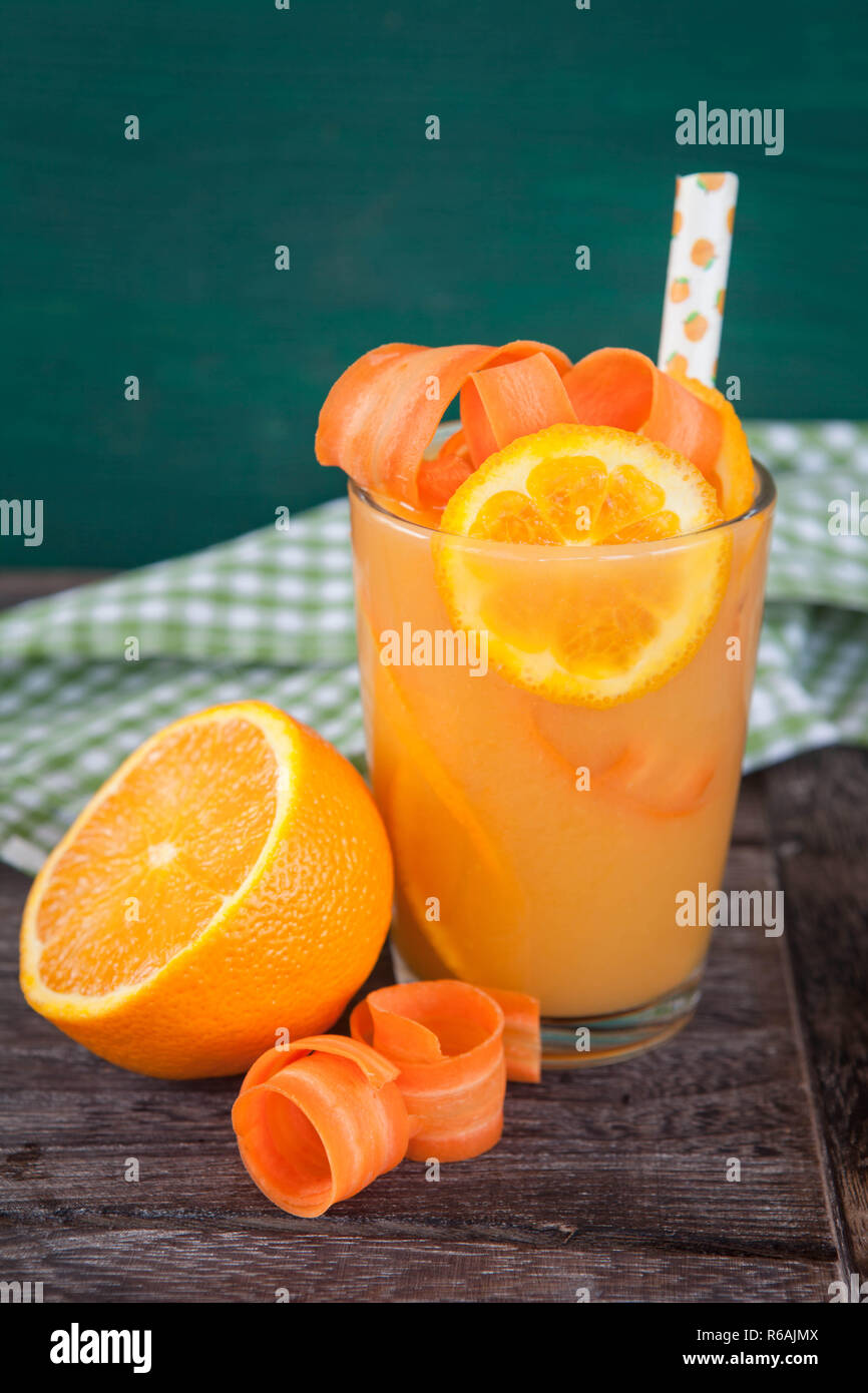 Orangen saft hi-res stock photography and images - Alamy