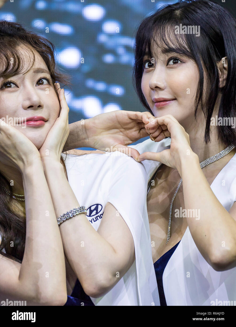 Kuala Lumpur, Malaysia. 4th December, 2018. Korean popular car show models pose at Hyundai booth ...