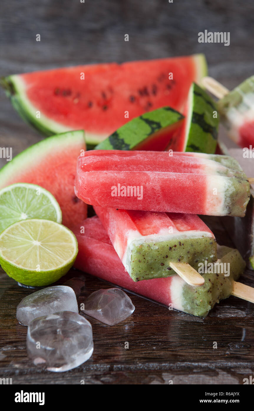 Homemade Frozen Popsicles Stock Photo - Alamy