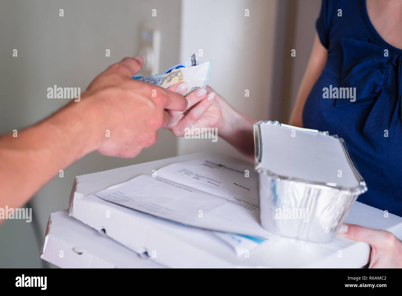 Customers hand hi-res stock photography and images - Alamy