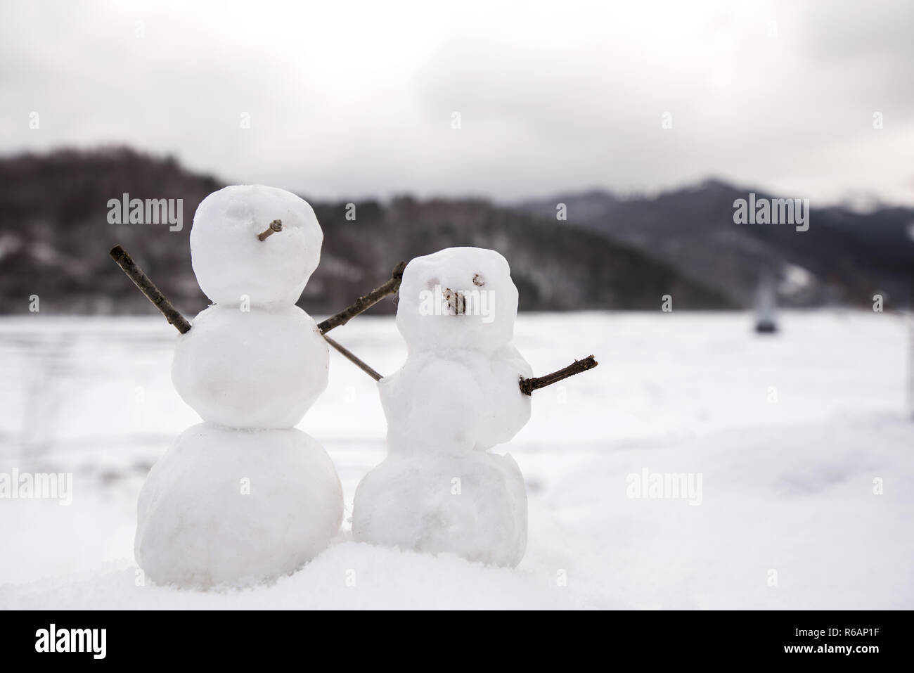 Real snowmen hi-res stock photography and images - Alamy