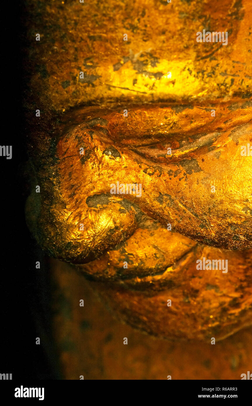 Funny golden buddha hi-res stock photography and images - Alamy