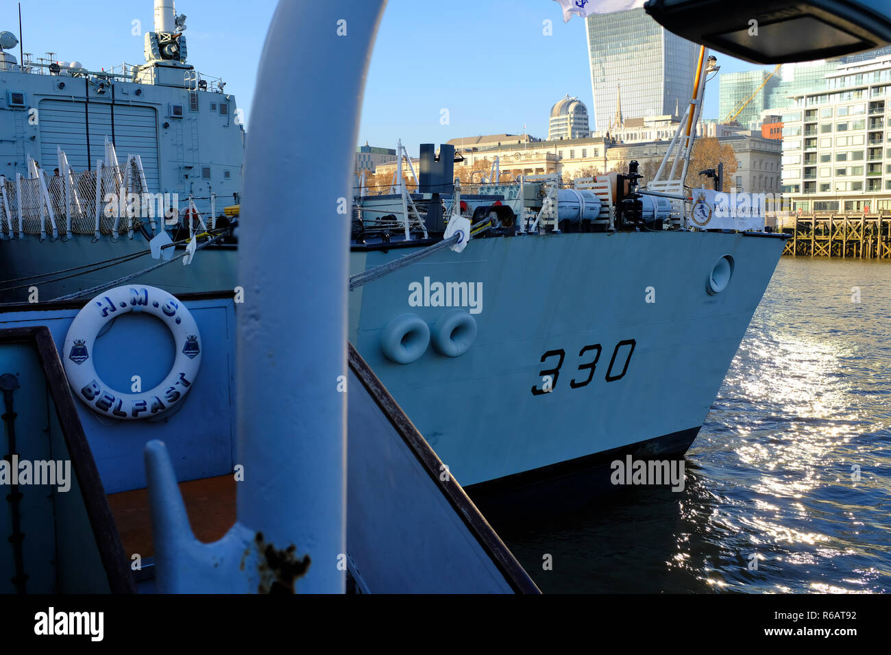 Hms halifax hi-res stock photography and images - Alamy