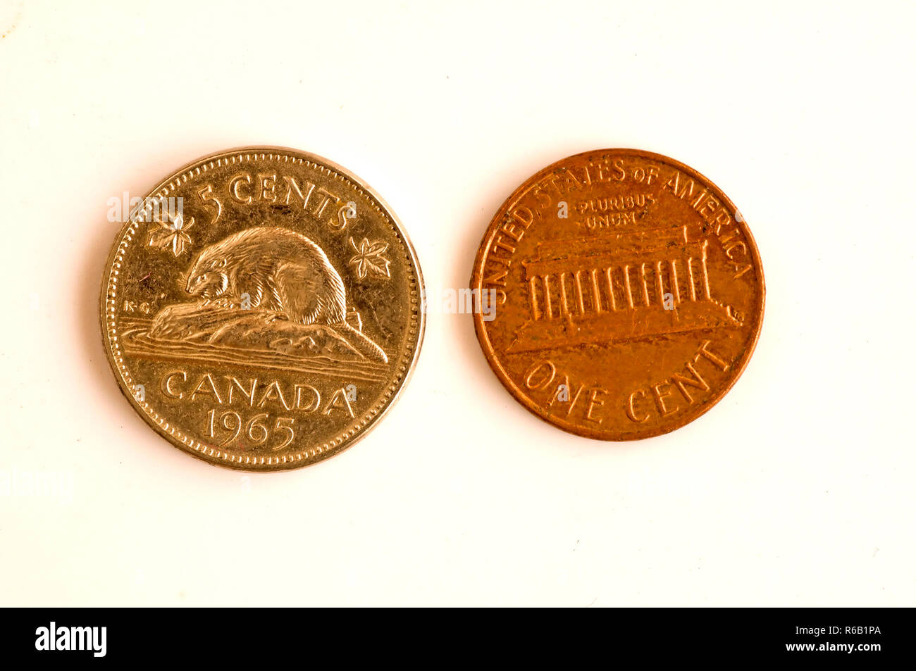 Coins Of America And Canada Stock Photo - Alamy