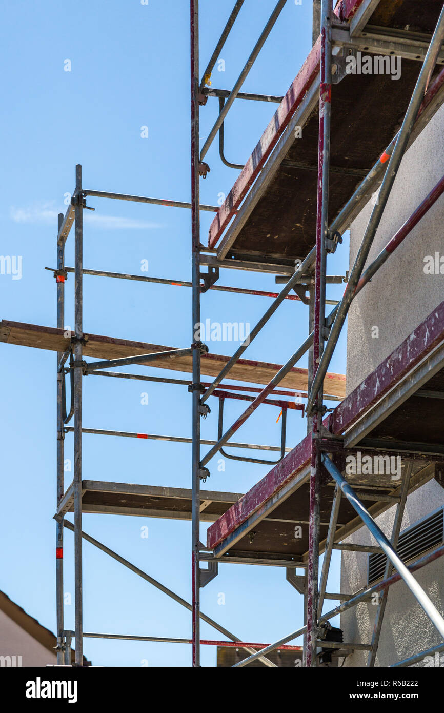 Public scaffold hi-res stock photography and images - Alamy