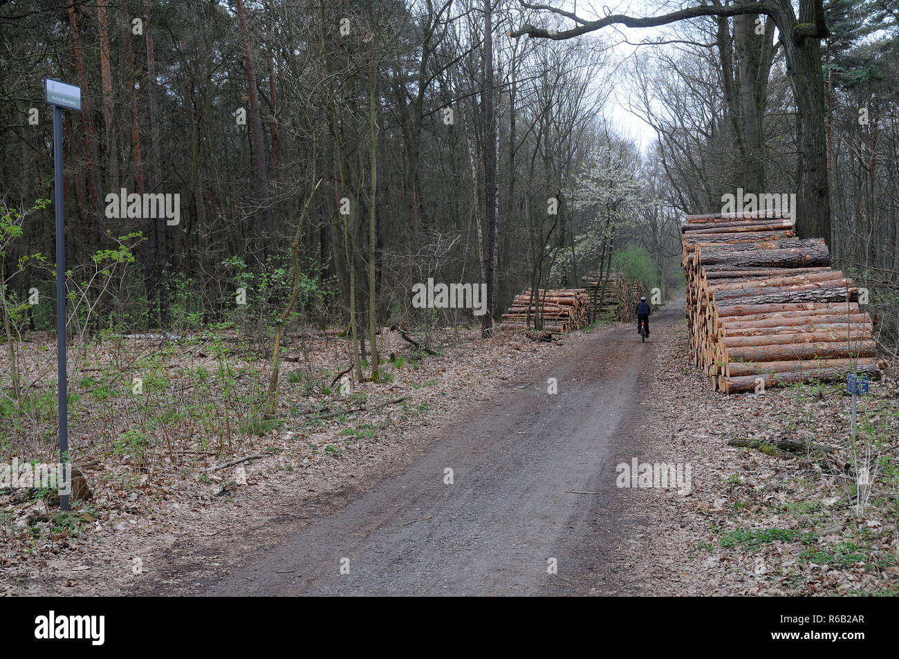 berlin wall route Stock Photo - Alamy