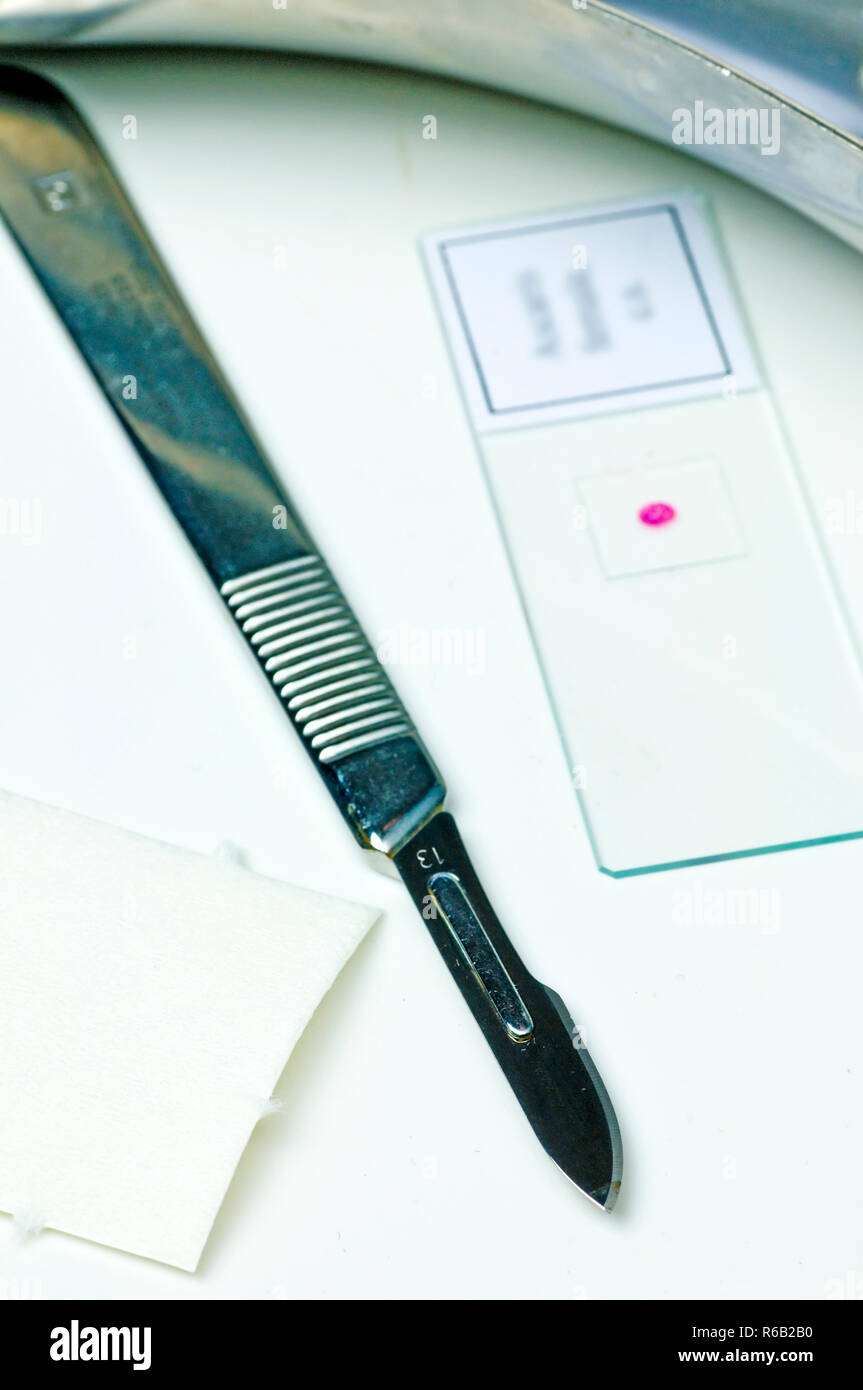 Laboratory examination hi-res stock photography and images - Alamy