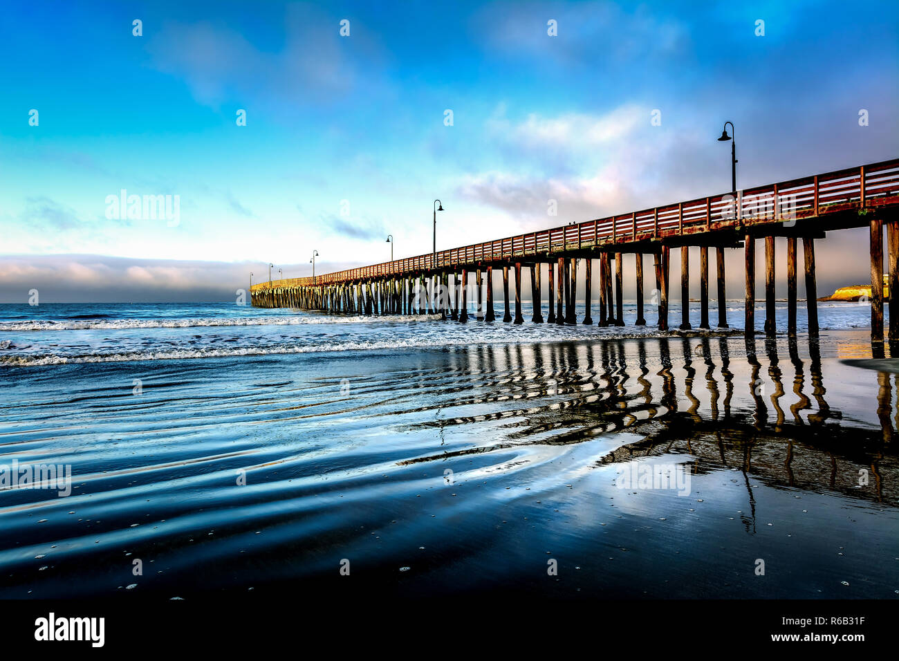 Cayucos california hi-res stock photography and images - Alamy