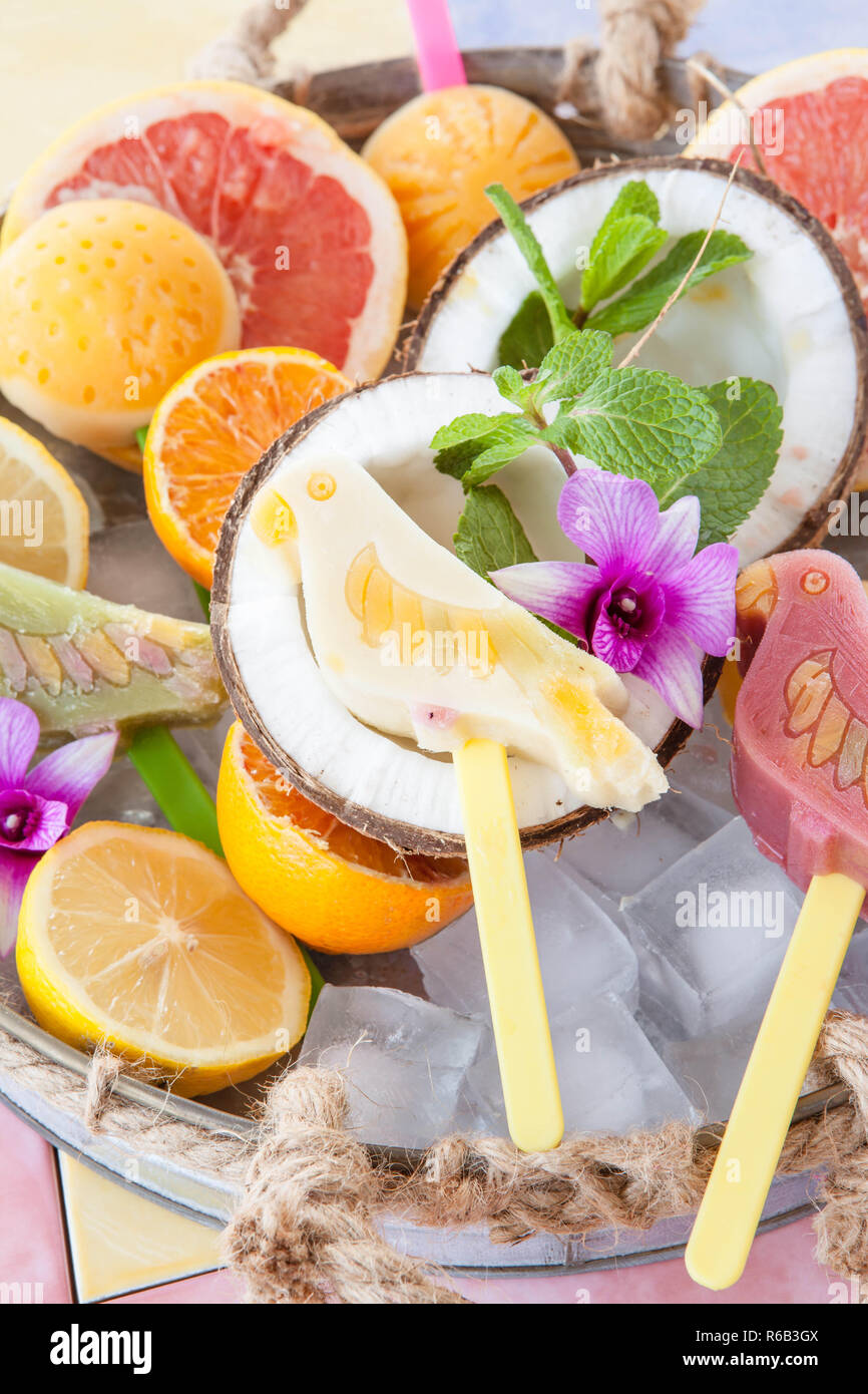 Frozen Fruit Popsicles Stock Photo - Alamy
