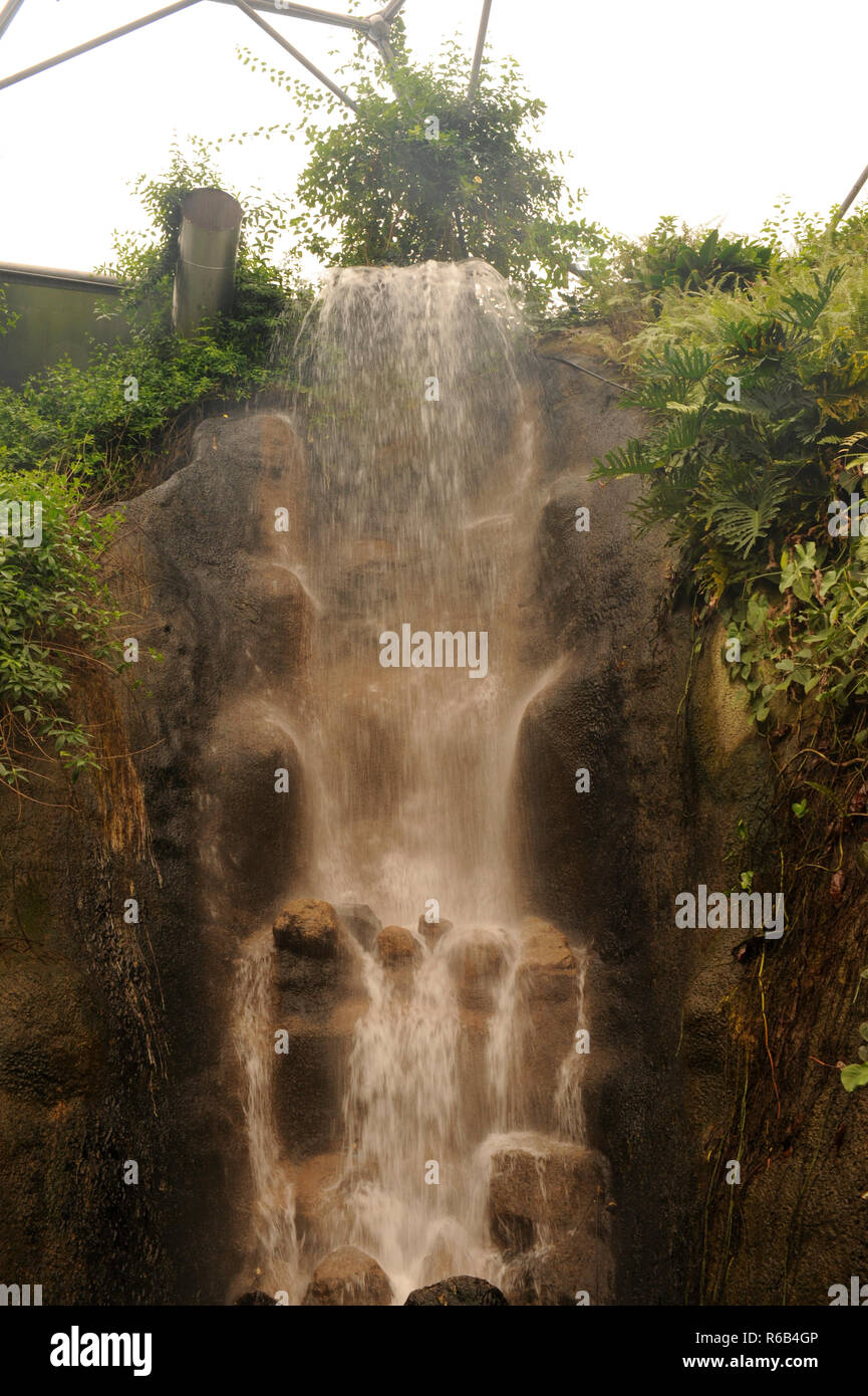 Eden project indoor waterfall hi-res stock photography and images - Alamy