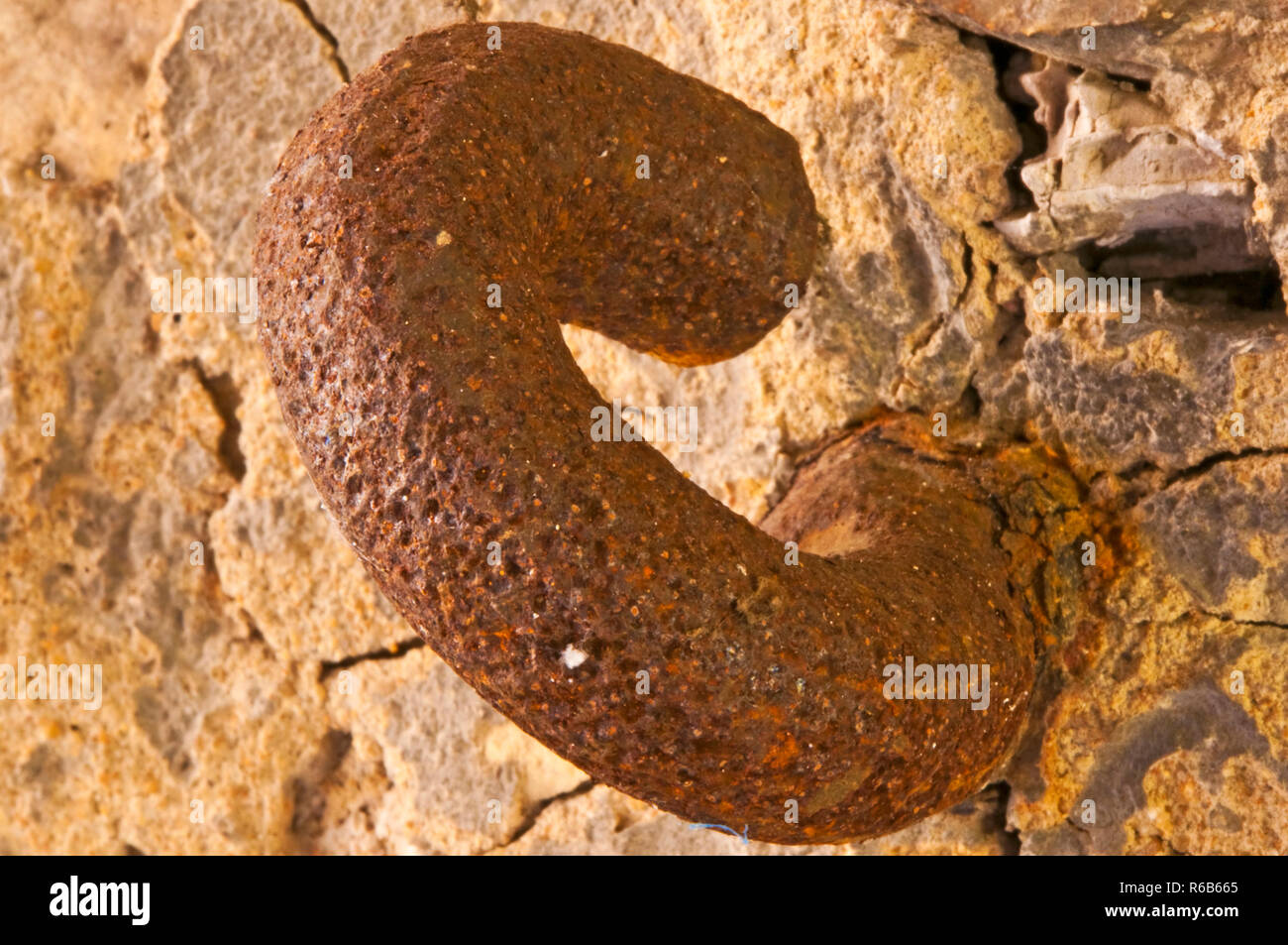 Rusty hook hi-res stock photography and images - Alamy