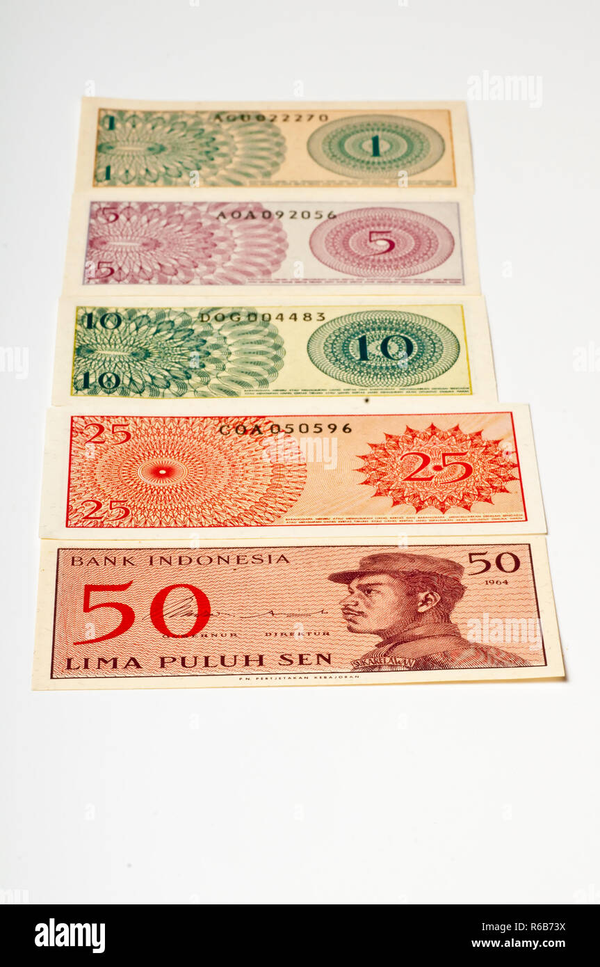 Indonesian money hi-res stock photography and images - Alamy