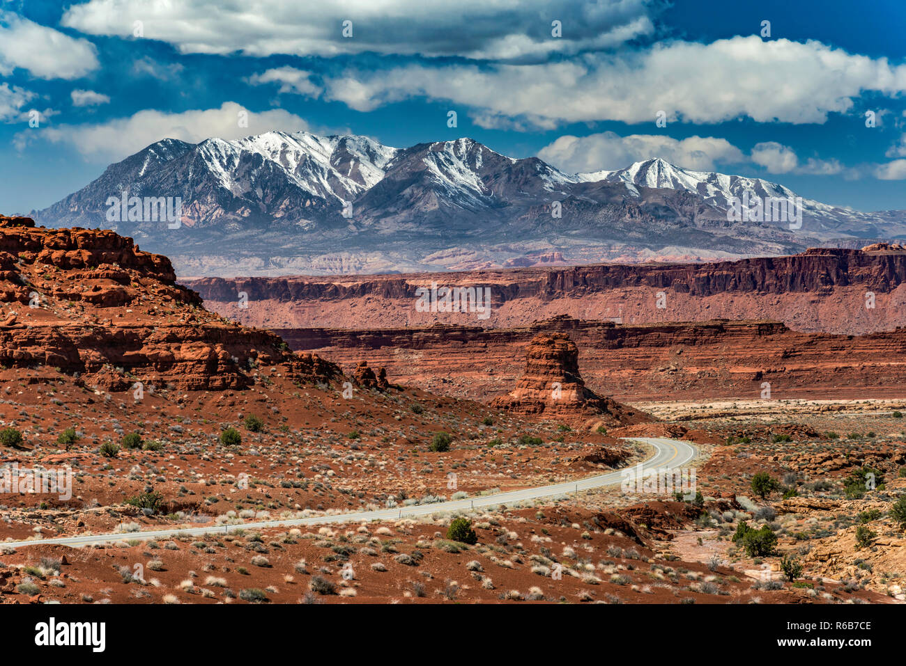 Trachyte Point Plateau cliffs, Henry Mountains in distance ...