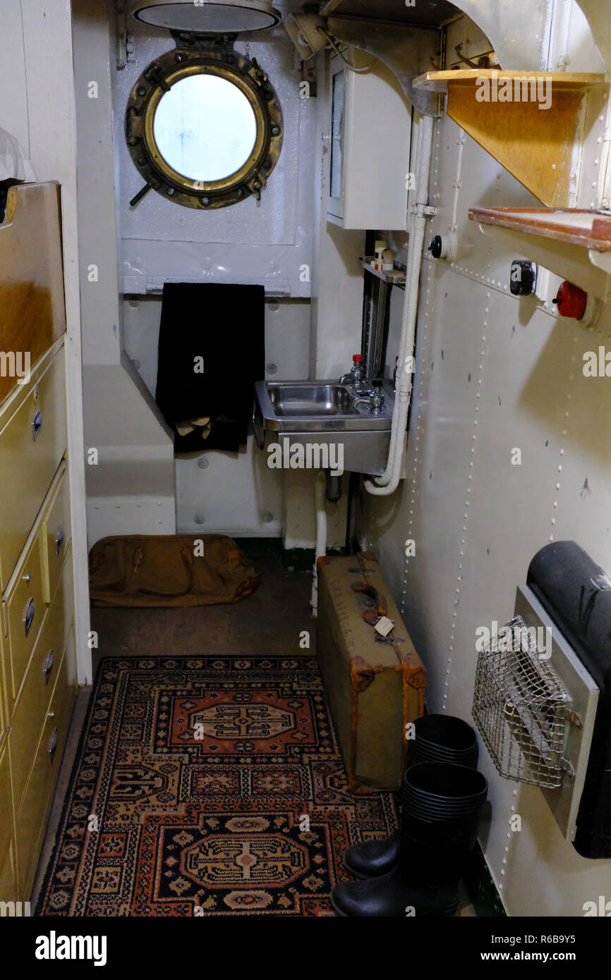 Officers Quarters on HMS Belfast - London UK Stock Photo - Alamy