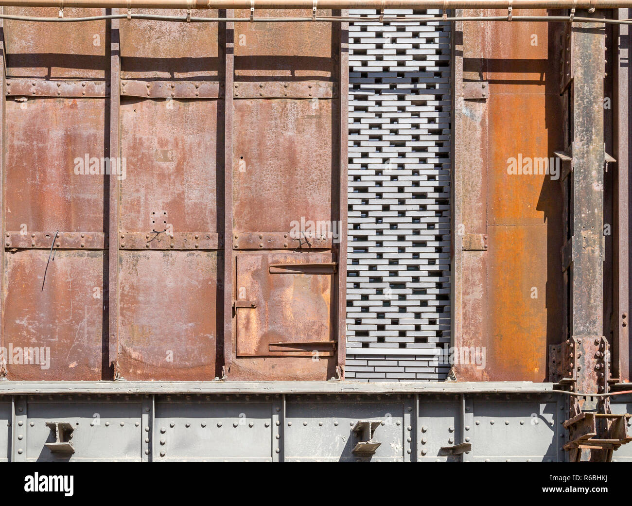rusty industrial scenery Stock Photo - Alamy